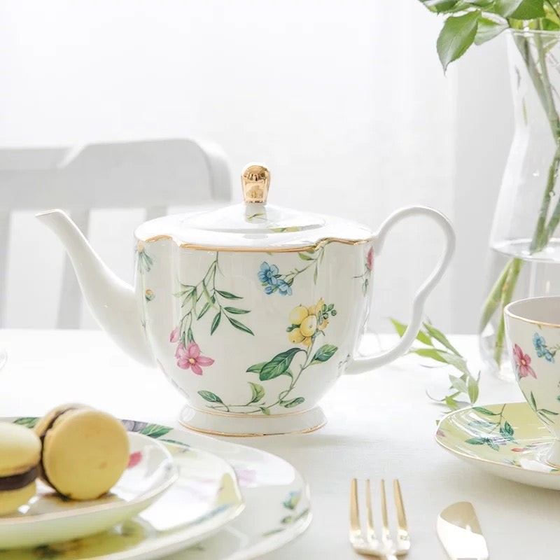 Anna Tea Set – at home with Maria